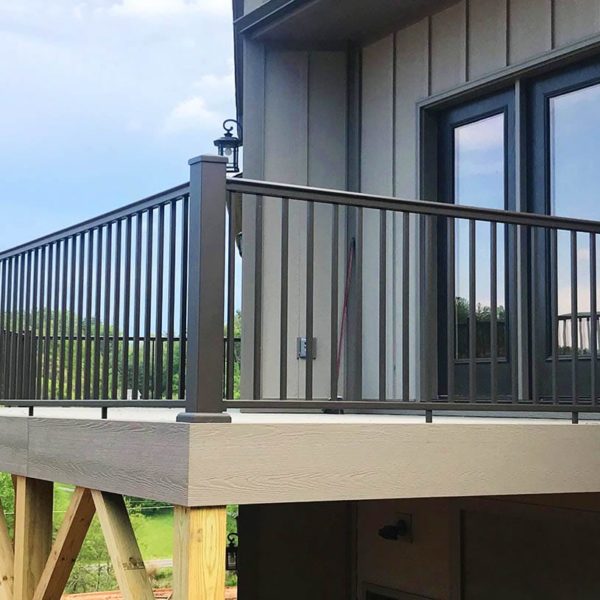 AFCO 200 Series Level Flat Top Rail System • Your Railing