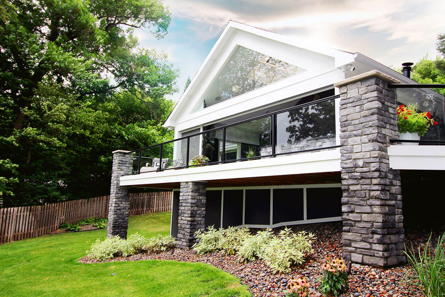 AFCO Railing: Premium Outdoor Railings for Safety and Style